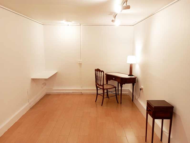 ABOUT US – ARTPOINTE